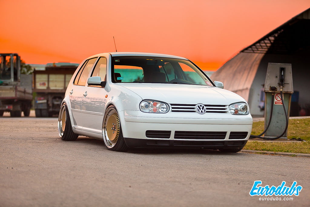 Volkswagen Golf MK4 by Luka - Eurodubs